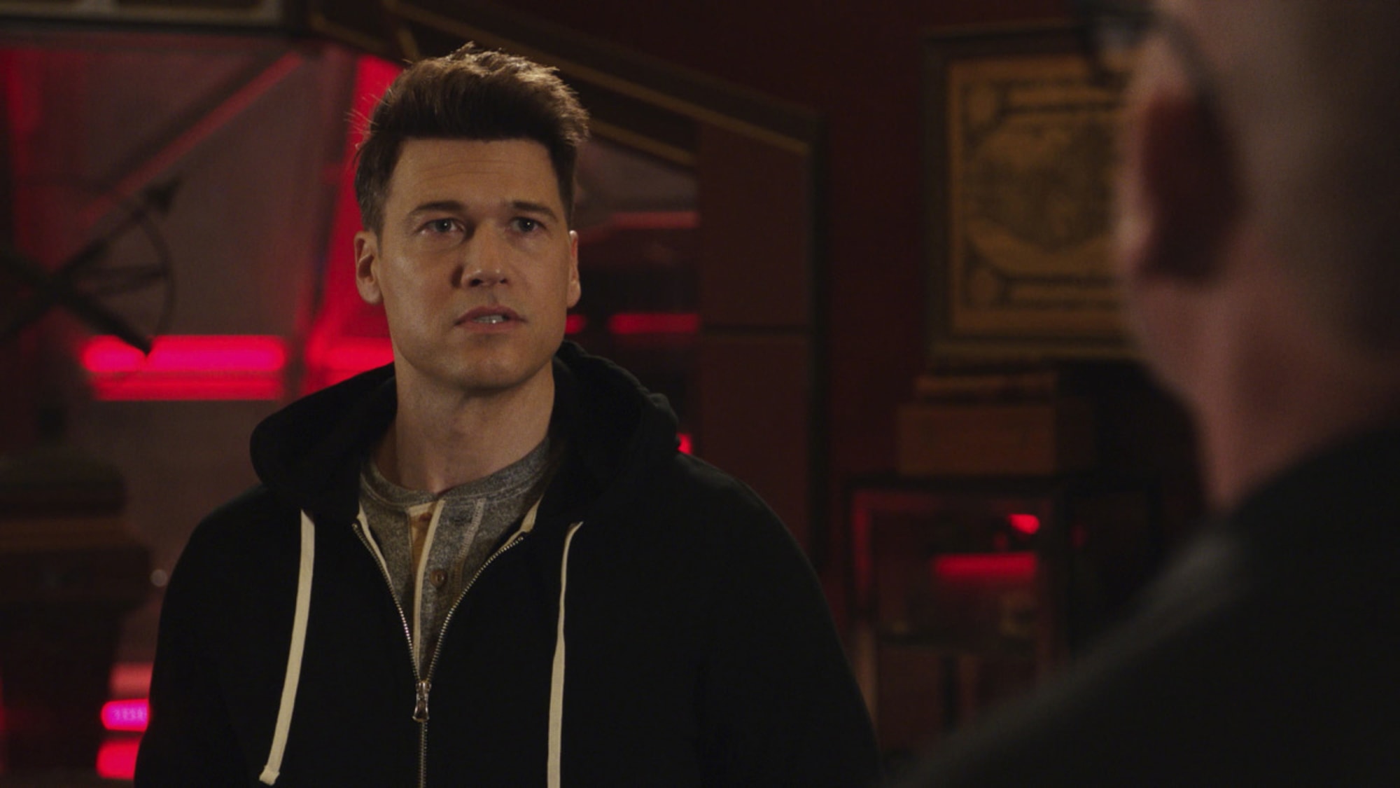 Legends of Tomorrow | Nick Zano aponta versão alternativa de Nate na 6ª ...
